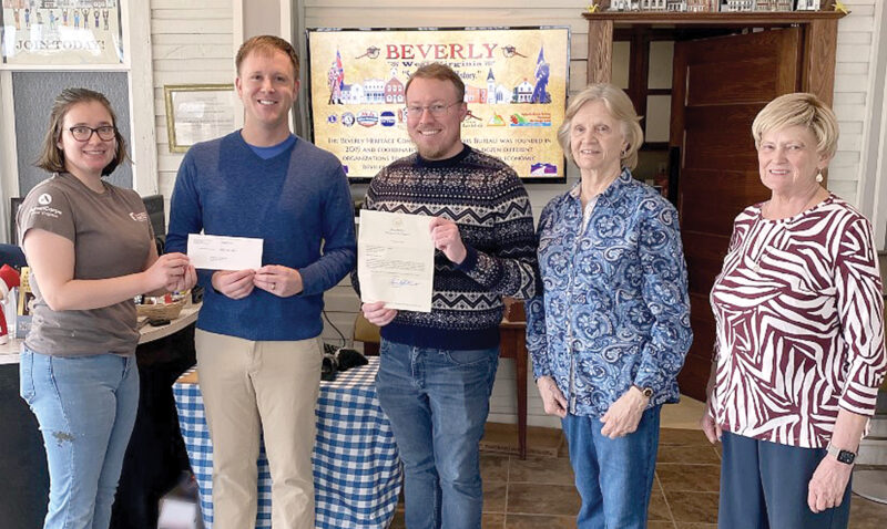 On last day as delegate, Thompson presents historic preservation funds ...